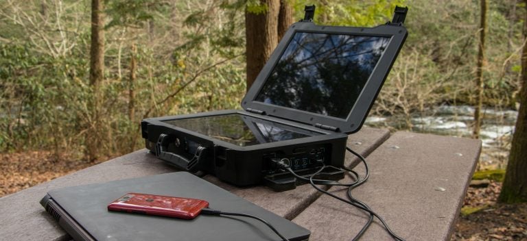 4 Pieces of Outdoor Tech Gear You Need to Work Anywhere