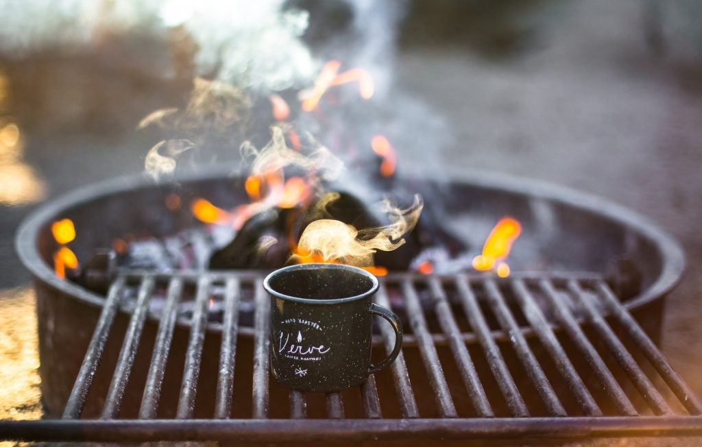 7 Hot Cocktails to Keep You Warm Around the Campfire