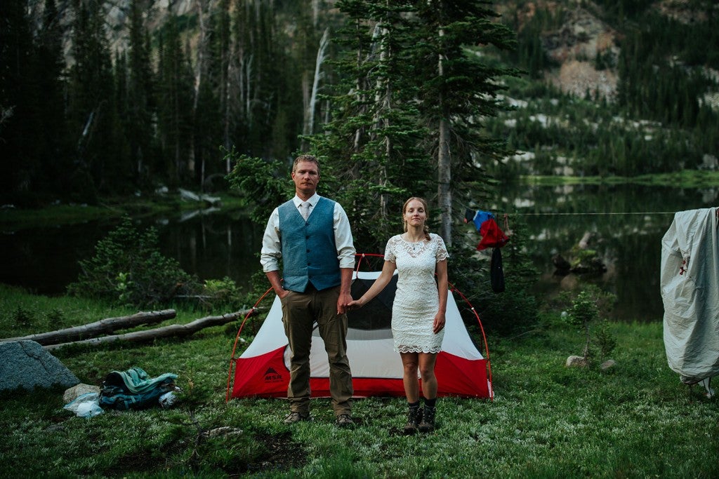 14 Heartwarming Outdoor Love Stories