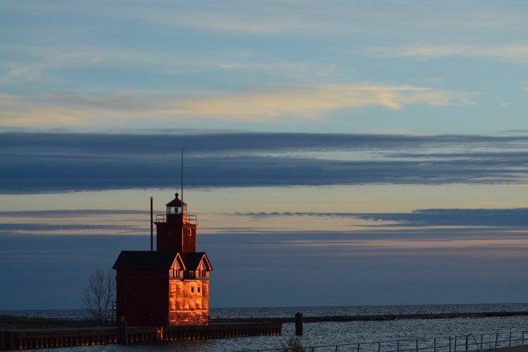8 Lighthouses in Michigan To See While Coastal Camping