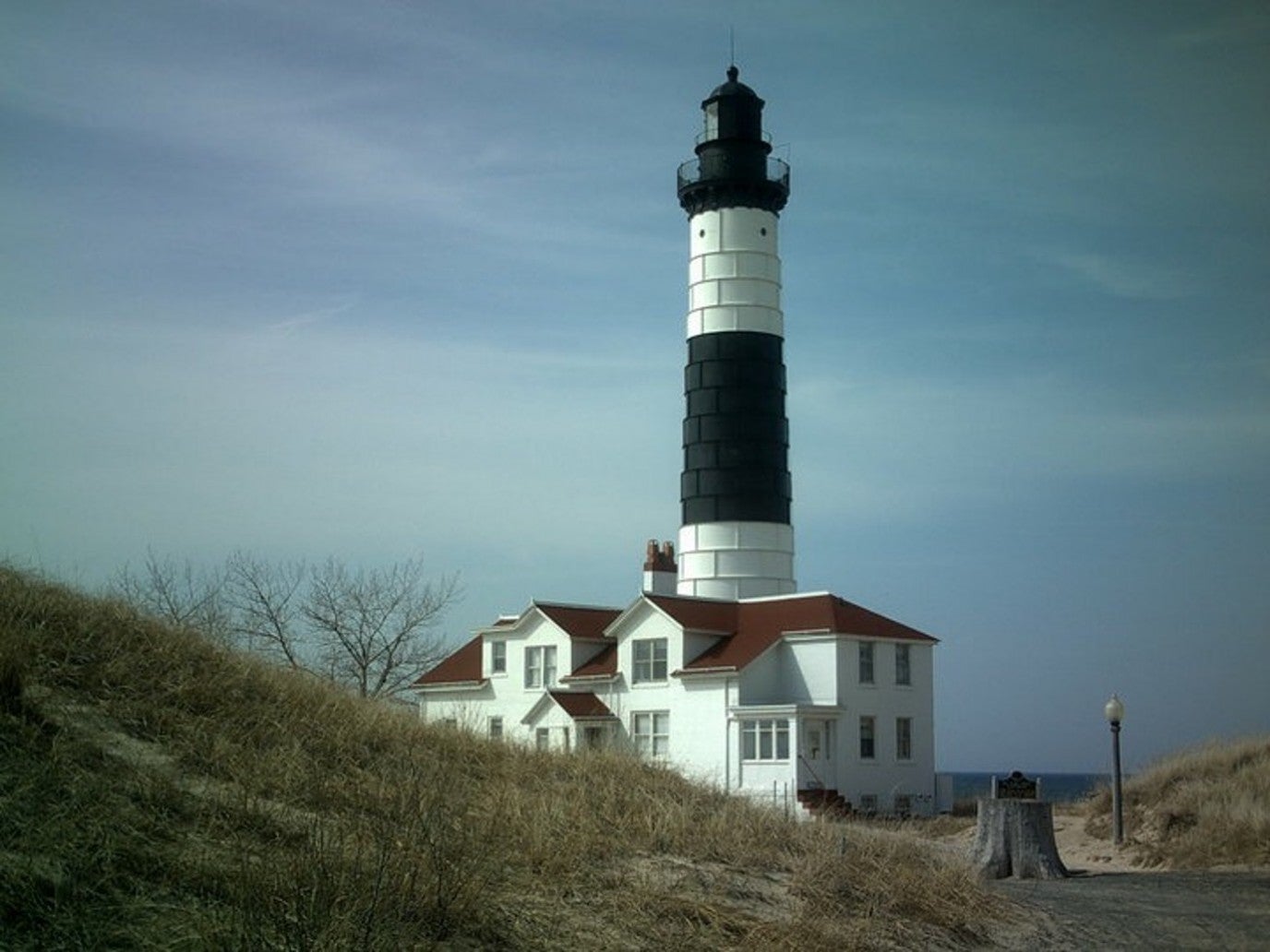 8 Lighthouses in Michigan To See While Coastal Camping