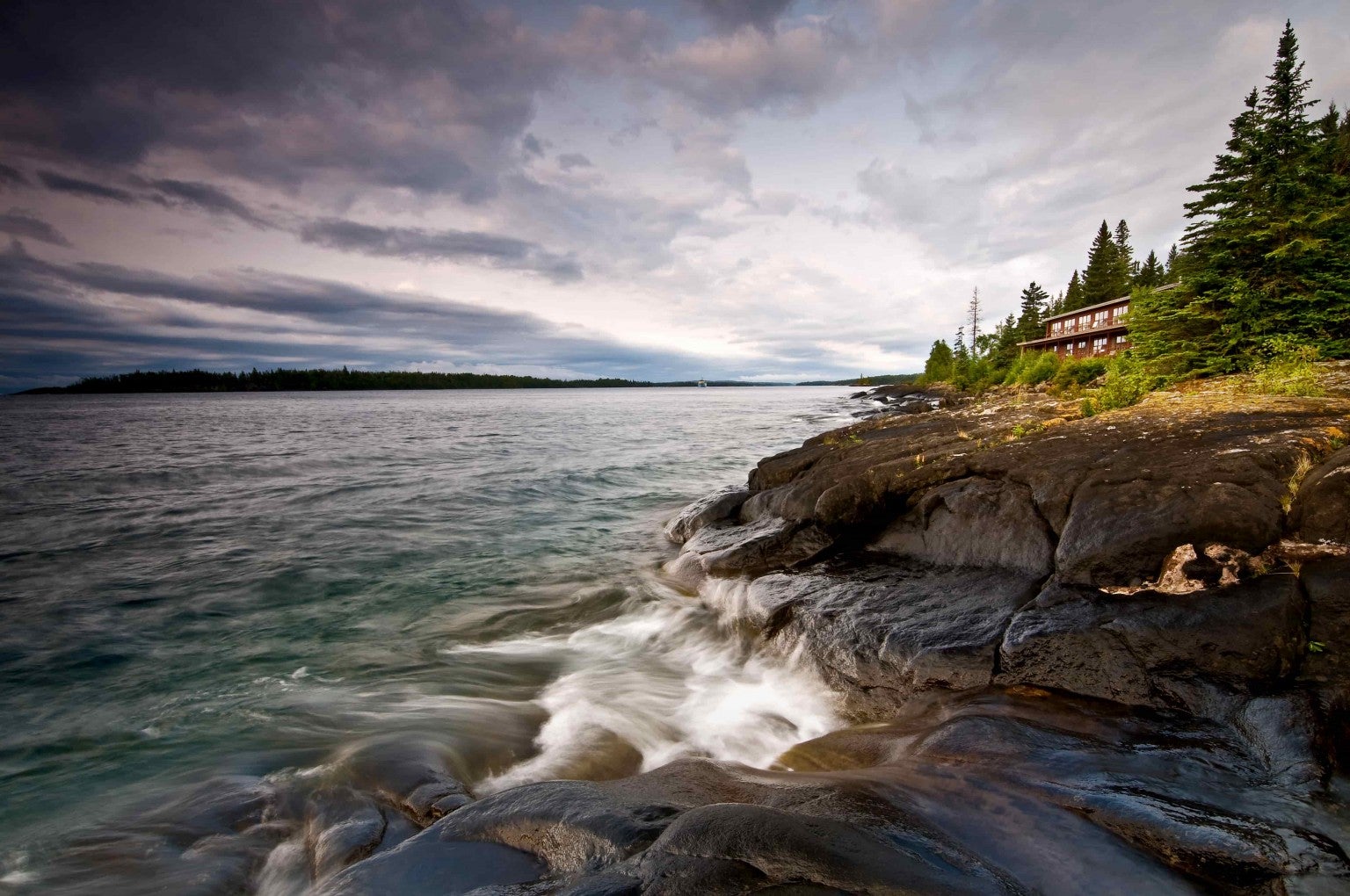 Isle Royale National Park, Michigan: A Visitor's Guide