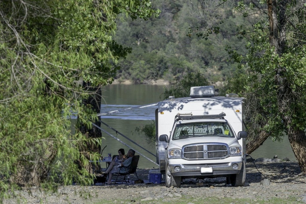 These Lake Oroville RV Parks offer Charming California Lake Camping