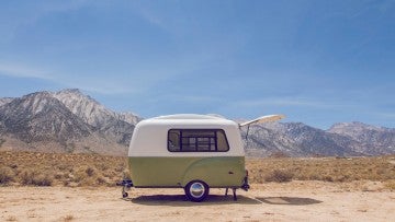 Bring Back Retro Camping With These 8 "Vintage" Campers
