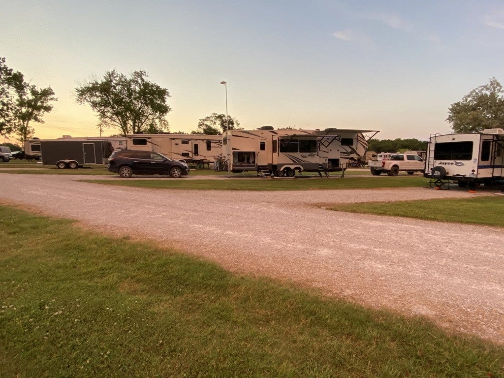 7 Relaxing Spots for Camping near Joplin, Missouri