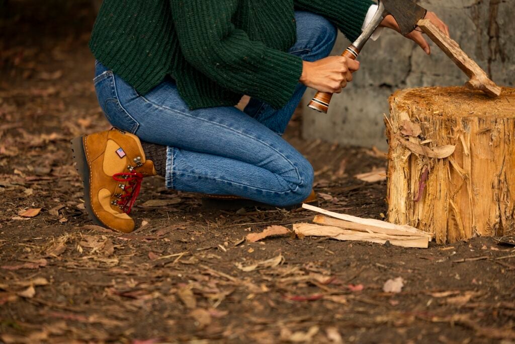 2024 Best Hiking Boots: Danner’s New “Cascade Crest”